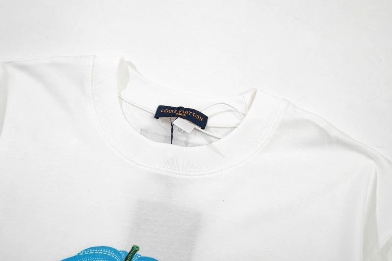 Top match Louis Vuitton T-Shirts