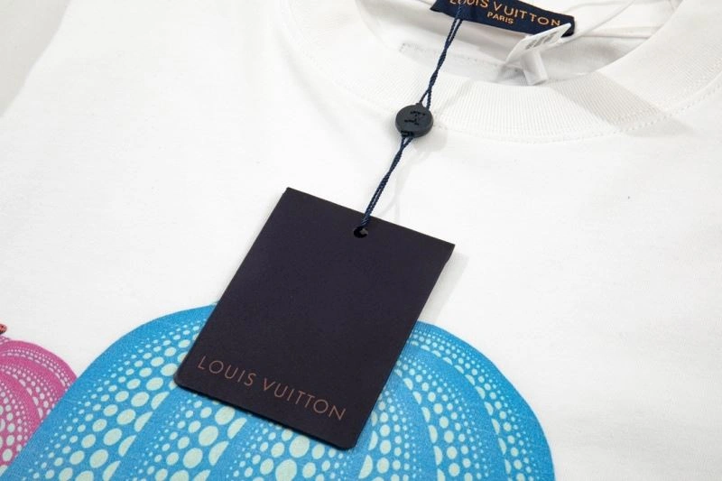 Top match Louis Vuitton T-Shirts