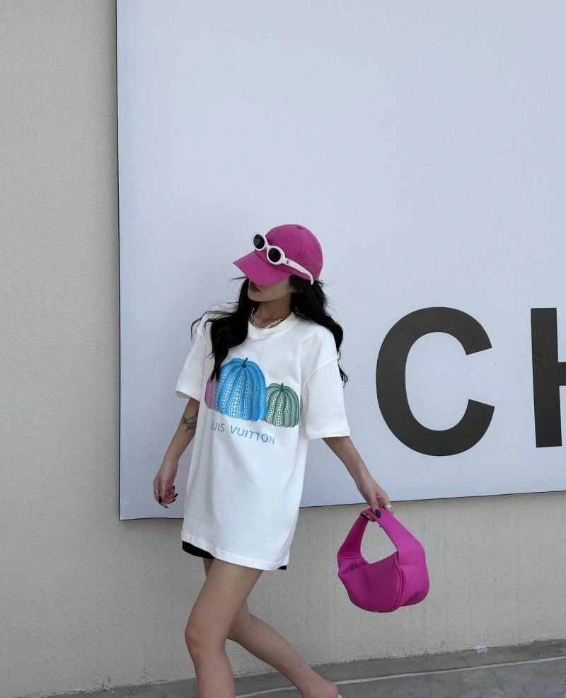 Top match Louis Vuitton T-Shirts