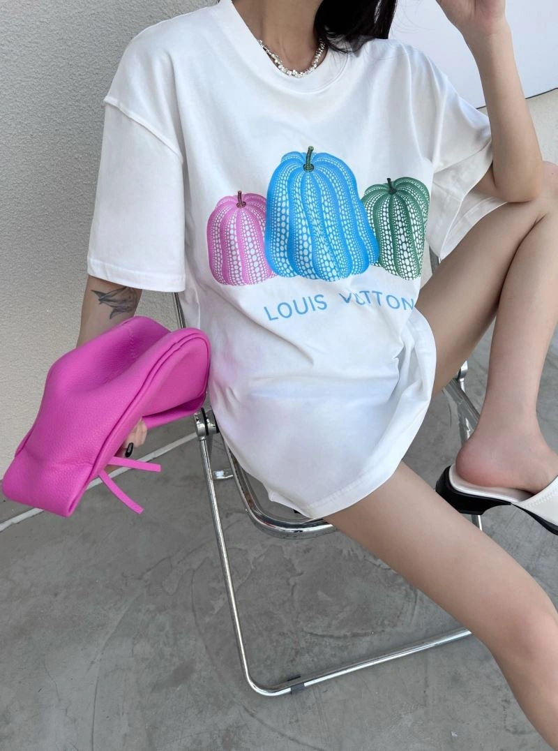 Top match Louis Vuitton T-Shirts