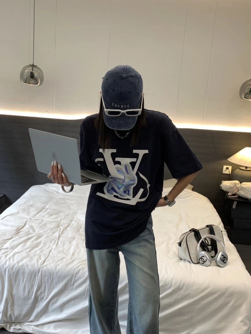 Value-priced Louis Vuitton T-Shirts