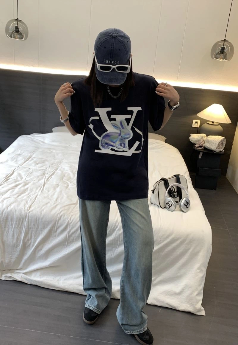 Value-priced Louis Vuitton T-Shirts