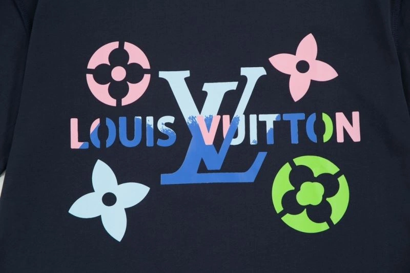 Inexpensive Louis Vuitton T-Shirts