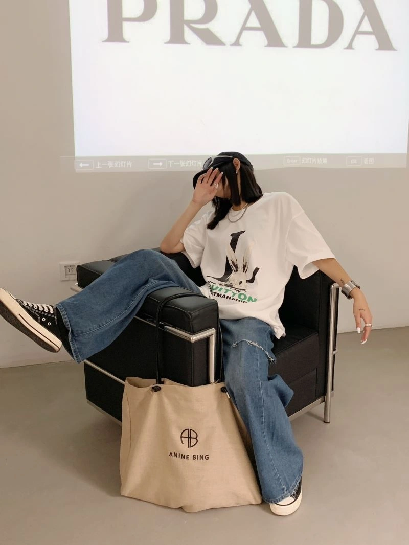 Top match Louis Vuitton T-Shirts