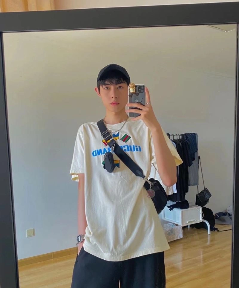 Perfect replica Louis Vuitton T-Shirts