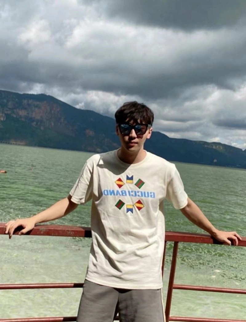 Perfect replica Louis Vuitton T-Shirts