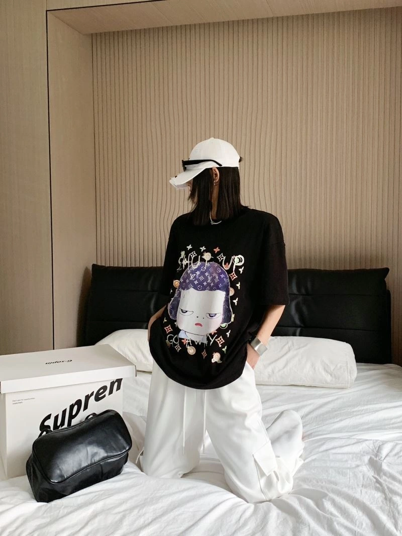 Perfect replica Louis Vuitton T-Shirts