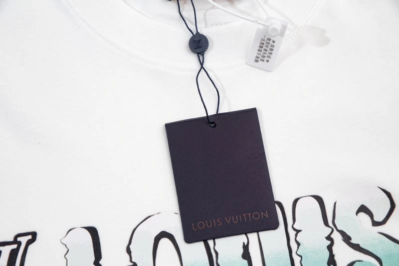 Precise copy Louis Vuitton T-Shirts
