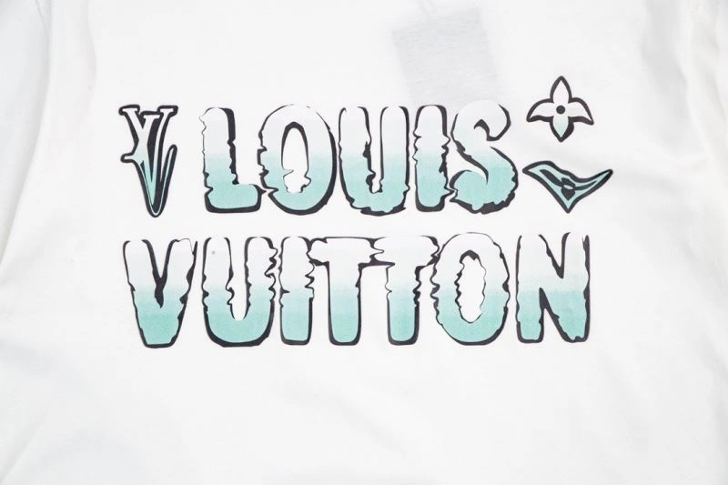 Precise copy Louis Vuitton T-Shirts
