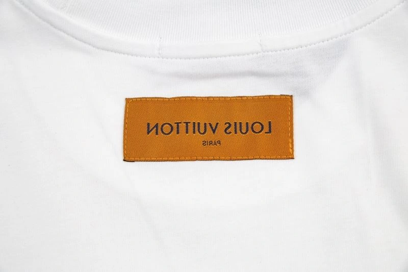 Precise copy Louis Vuitton T-Shirts