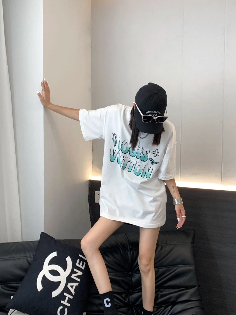 Precise copy Louis Vuitton T-Shirts