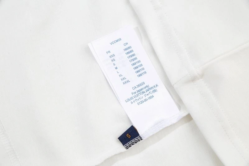 High fidelity Louis Vuitton T-Shirts