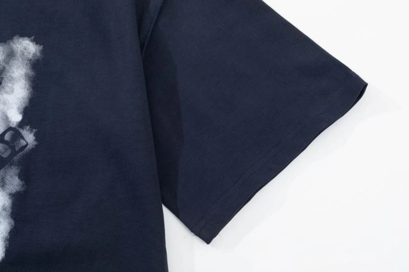 Bargain Louis Vuitton T-Shirts