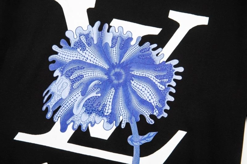 Factory-made Louis Vuitton T-Shirts