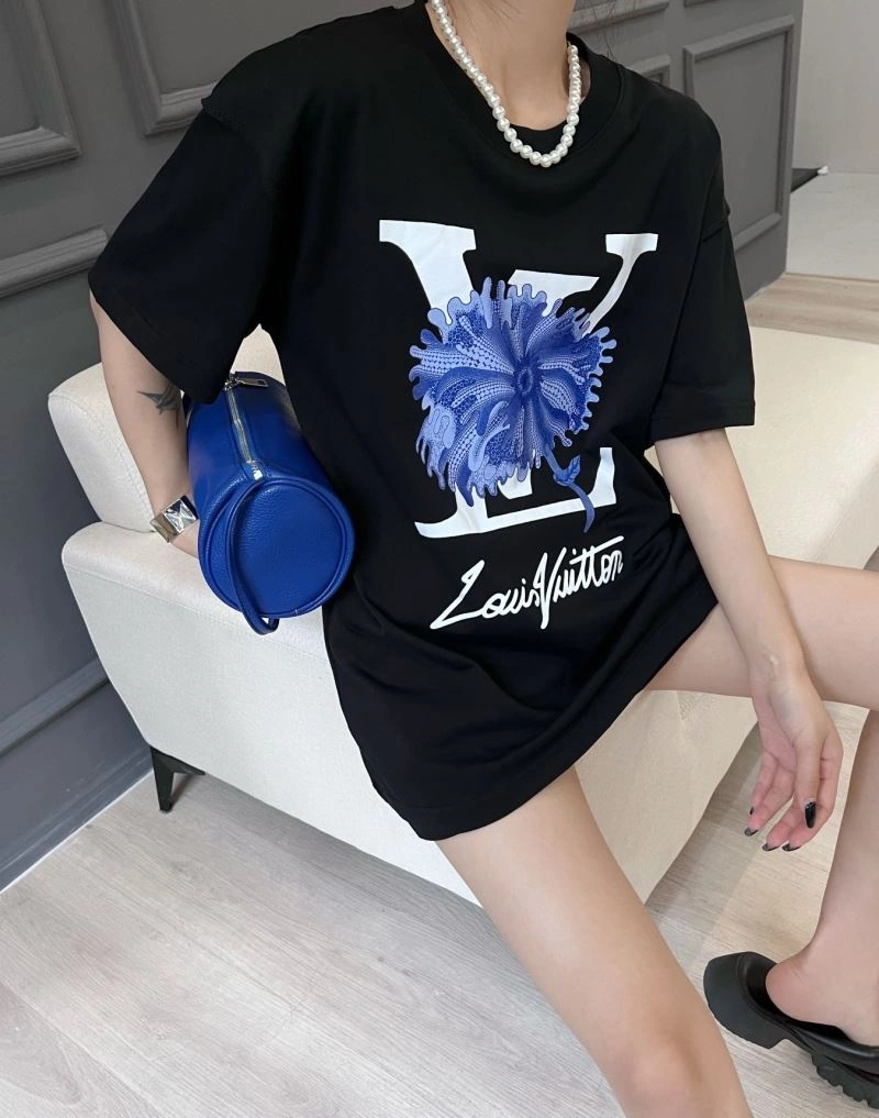 Factory-made Louis Vuitton T-Shirts