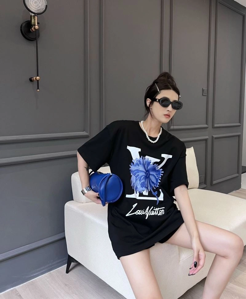 Factory-made Louis Vuitton T-Shirts