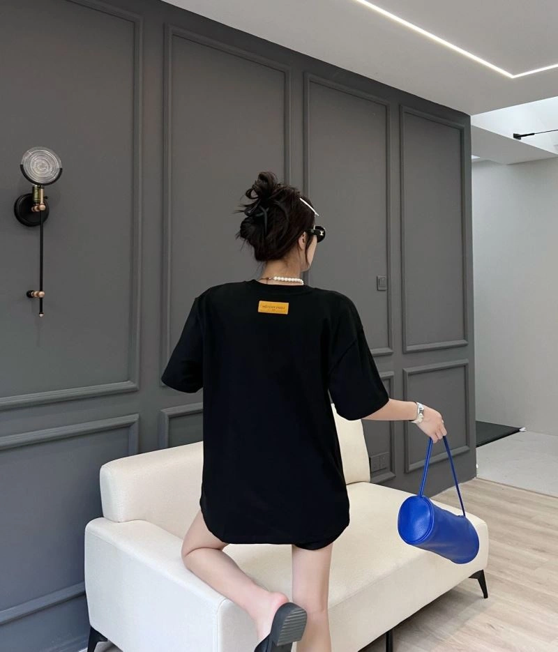 Factory-made Louis Vuitton T-Shirts