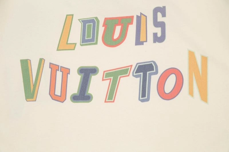 Top match Louis Vuitton T-Shirts