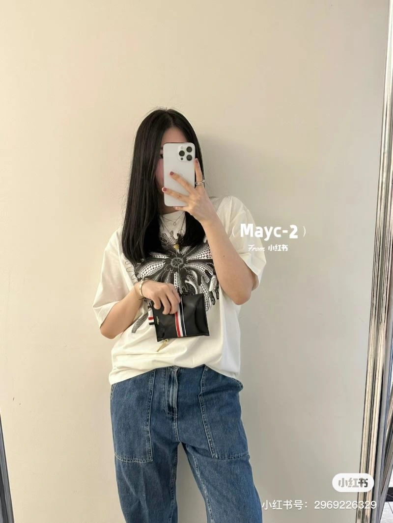 Top match Louis Vuitton T-Shirts