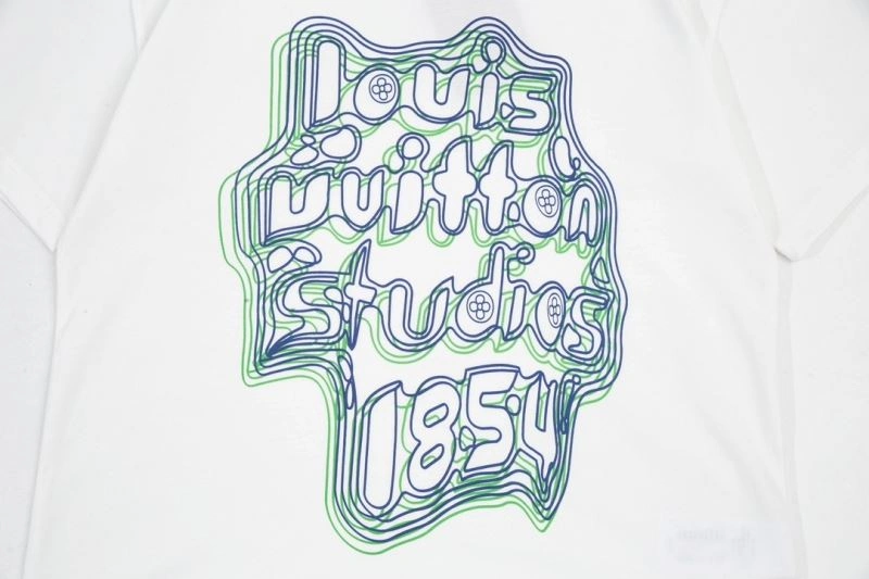 Precise copy Louis Vuitton T-Shirts