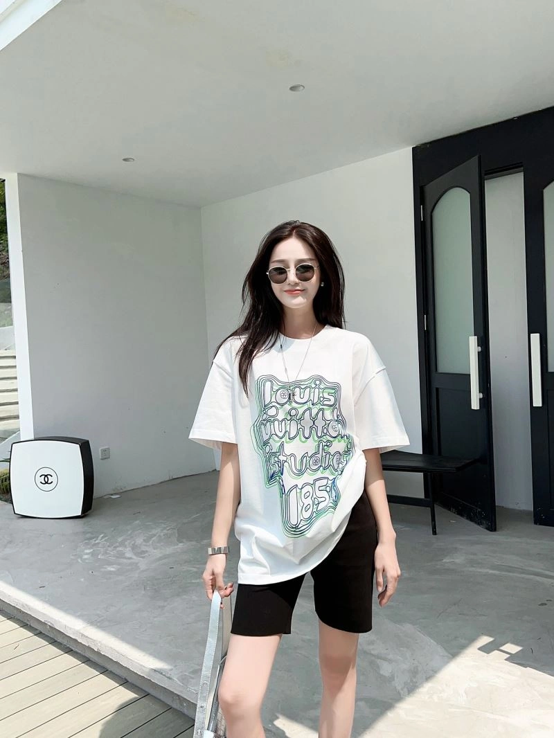 Precise copy Louis Vuitton T-Shirts