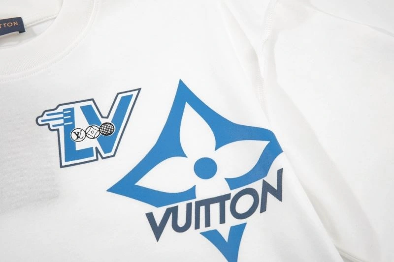 Exact replica Louis Vuitton T-Shirts