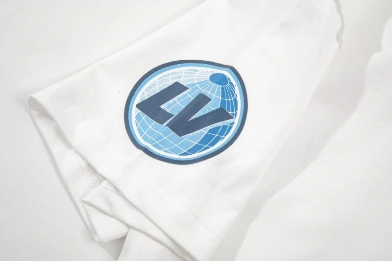 Exact replica Louis Vuitton T-Shirts