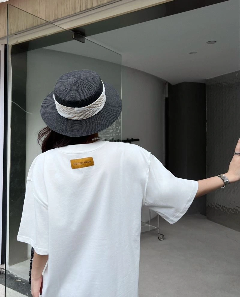 High fidelity Louis Vuitton T-Shirts