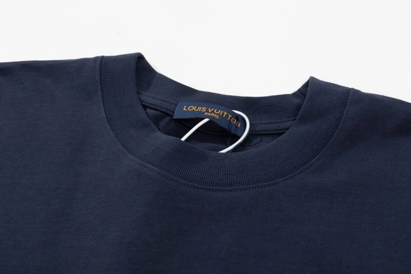 Perfect replica Louis Vuitton T-Shirts