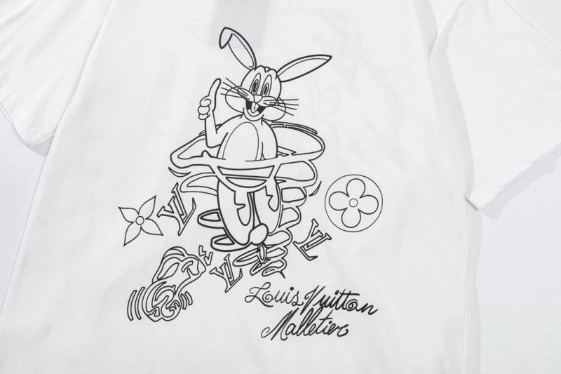 Top match Louis Vuitton T-Shirts