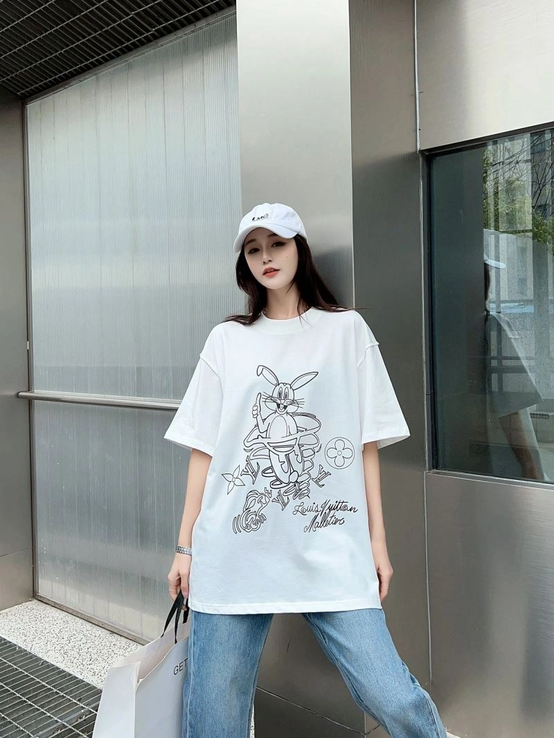 Top match Louis Vuitton T-Shirts