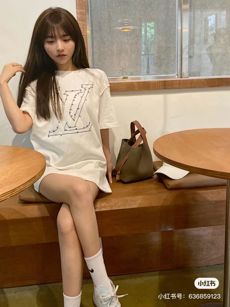 Real Louis Vuitton T-Shirts