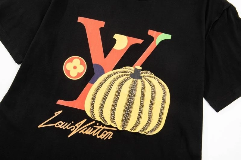 Precise copy Louis Vuitton T-Shirts