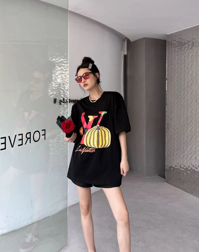 Precise copy Louis Vuitton T-Shirts