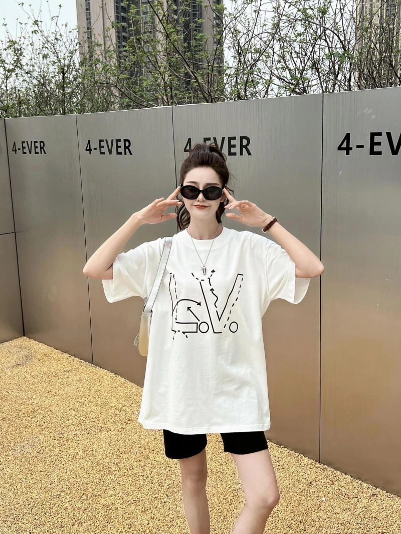 Reasonably priced Louis Vuitton T-Shirts