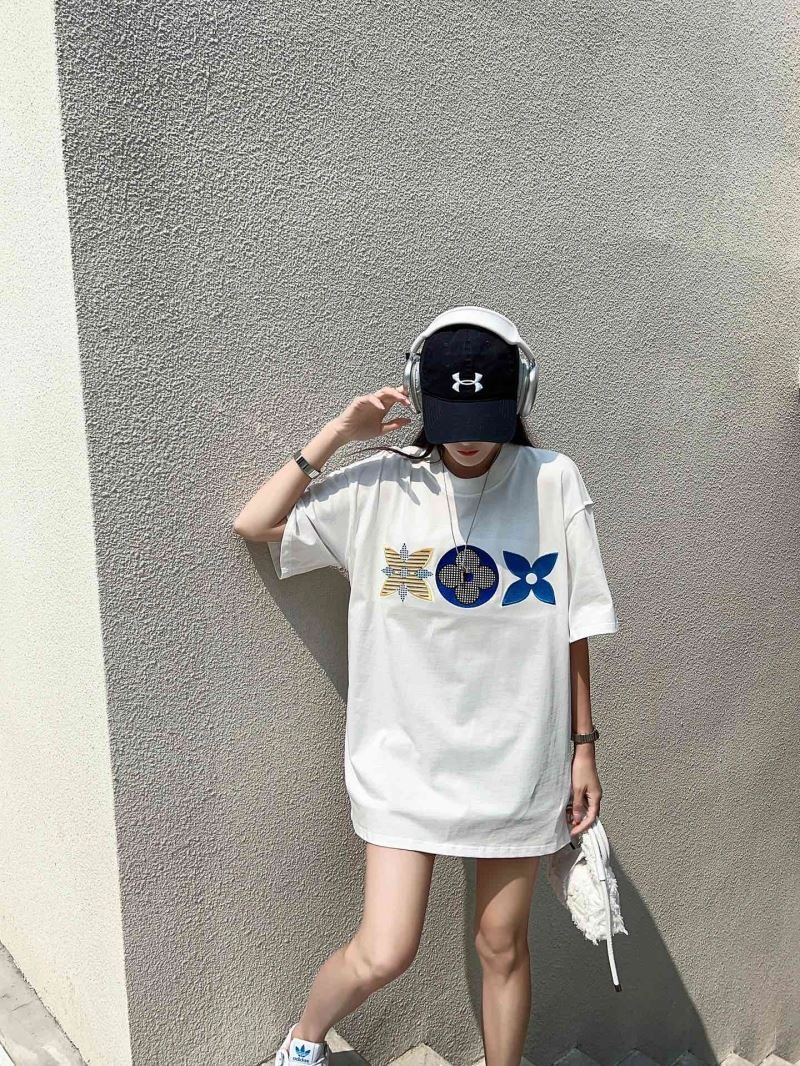Factory-made Louis Vuitton T-Shirts