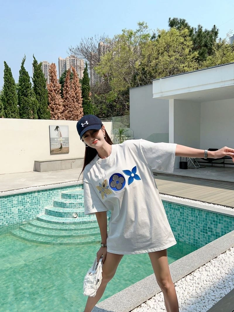 Factory-made Louis Vuitton T-Shirts