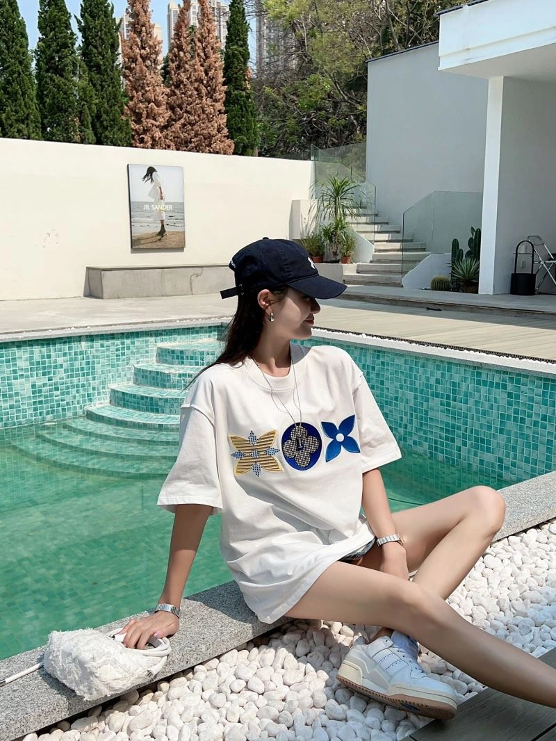Factory-made Louis Vuitton T-Shirts