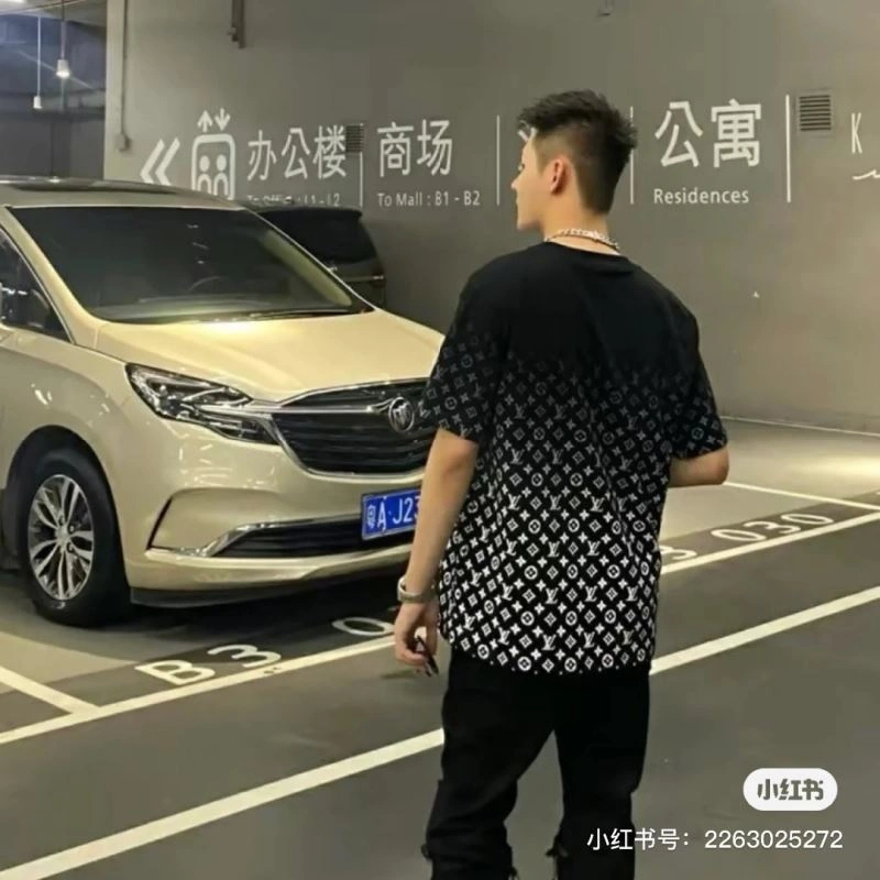 Genuine Louis Vuitton T-Shirts