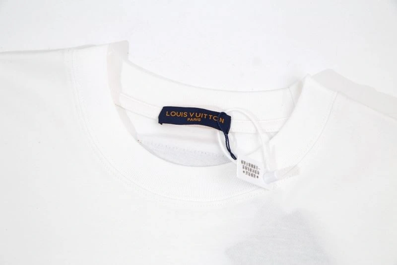 Top match Louis Vuitton T-Shirts