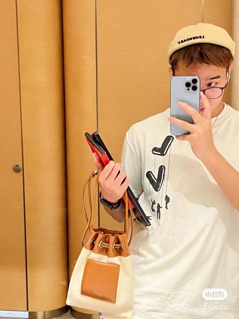 OEM Louis Vuitton T-Shirts