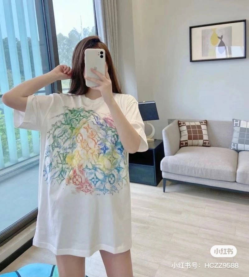 Bargain Louis Vuitton T-Shirts