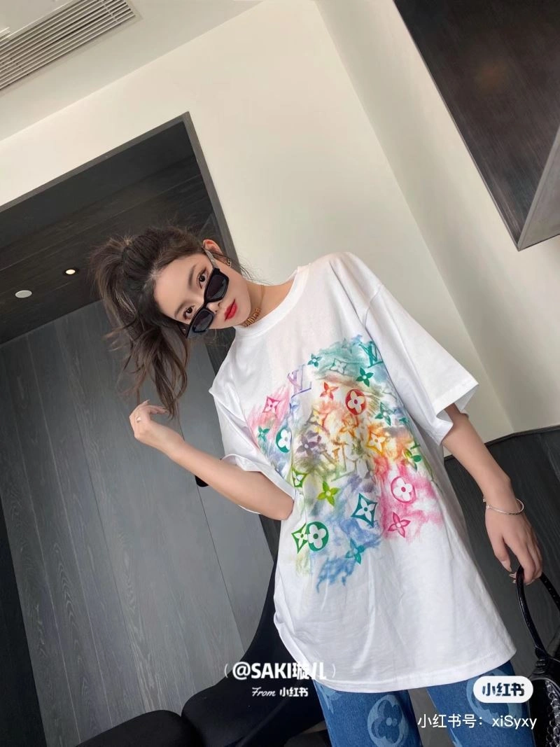 Bargain Louis Vuitton T-Shirts