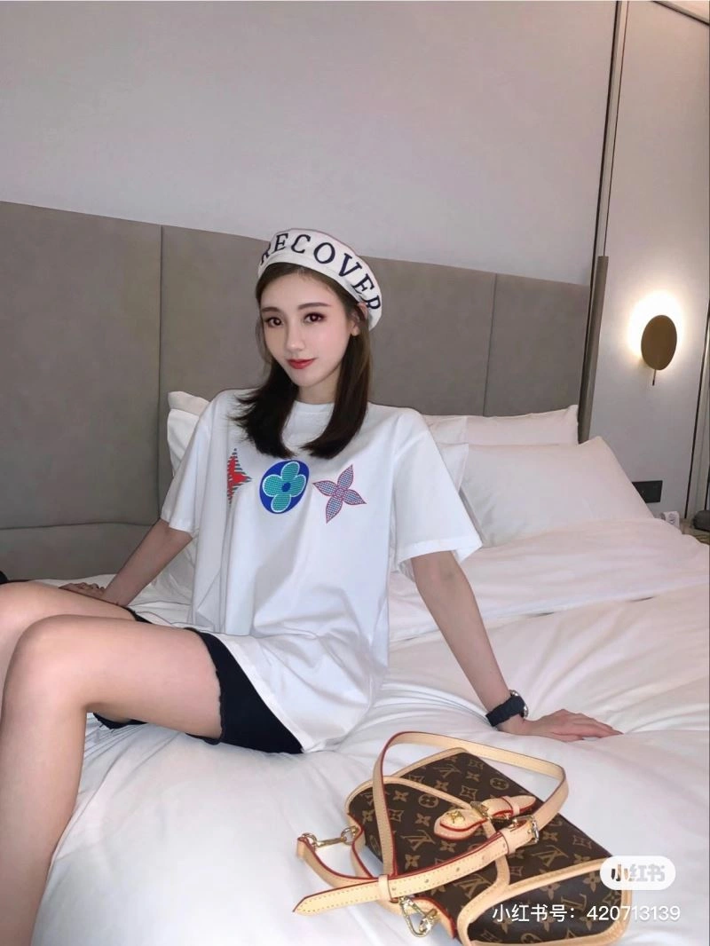 Cut-rate Louis Vuitton T-Shirts