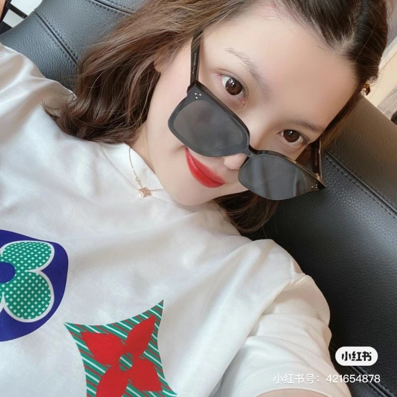 Cut-rate Louis Vuitton T-Shirts