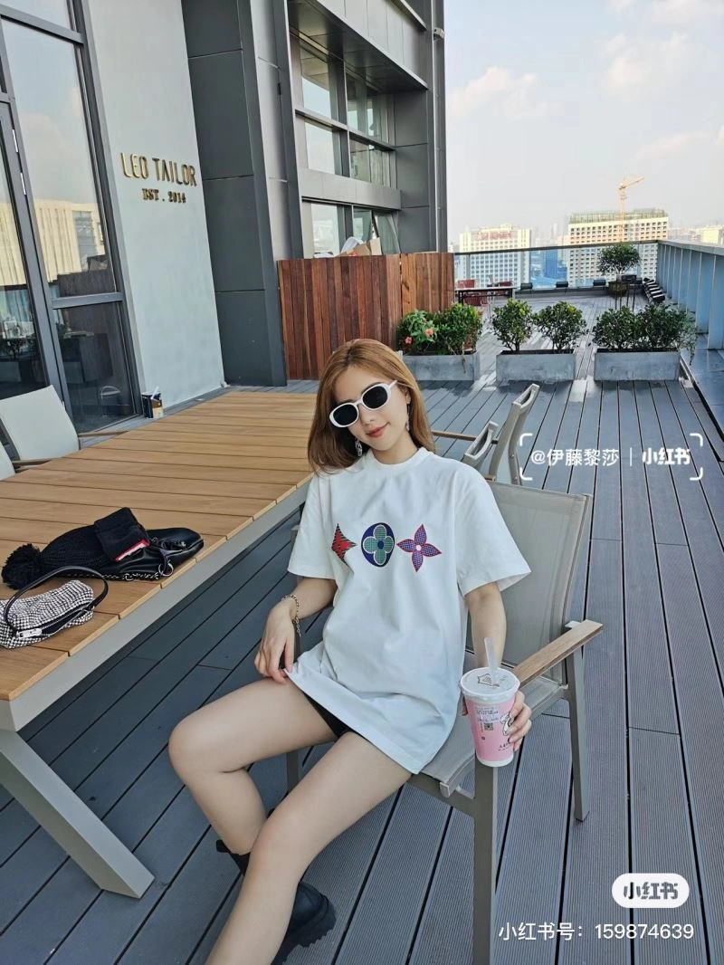 Cut-rate Louis Vuitton T-Shirts