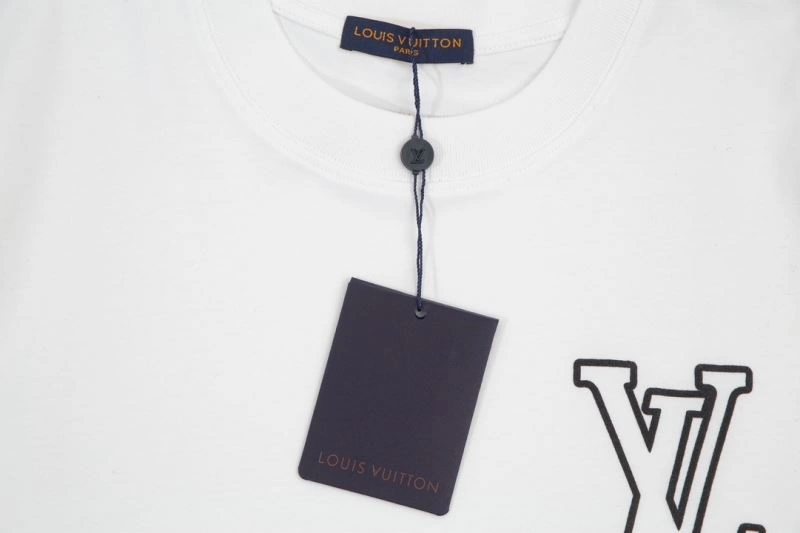 Factory-made Louis Vuitton T-Shirts