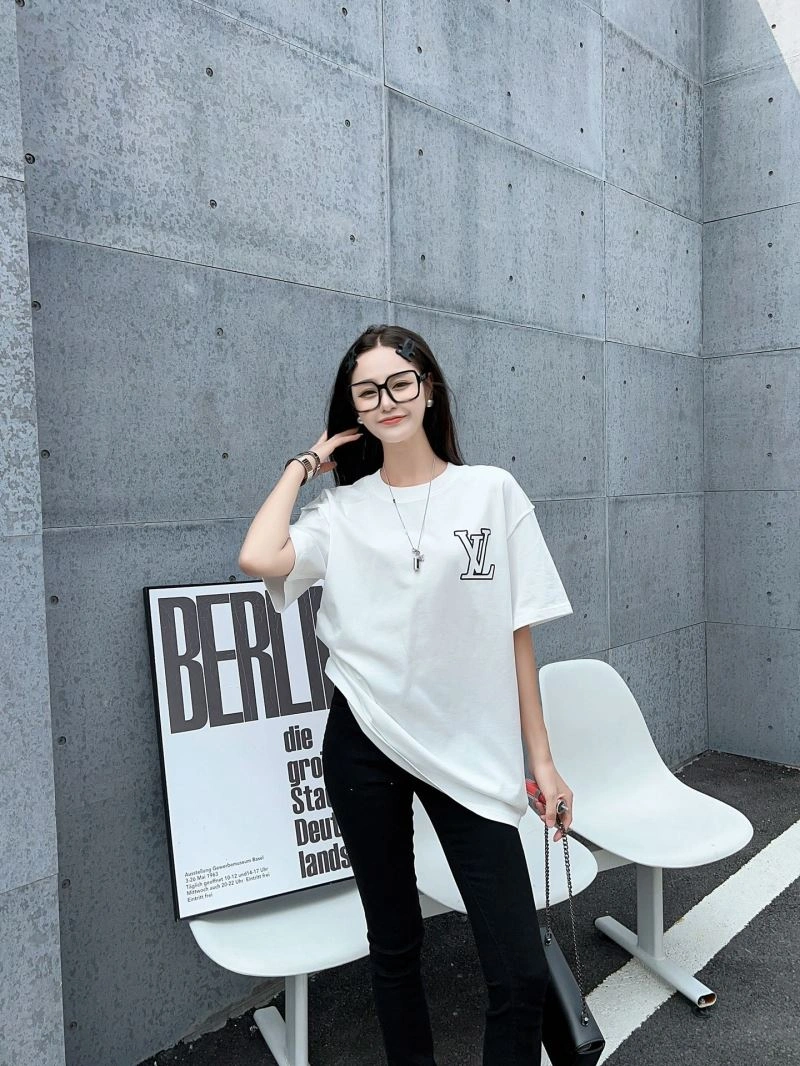 Factory-made Louis Vuitton T-Shirts