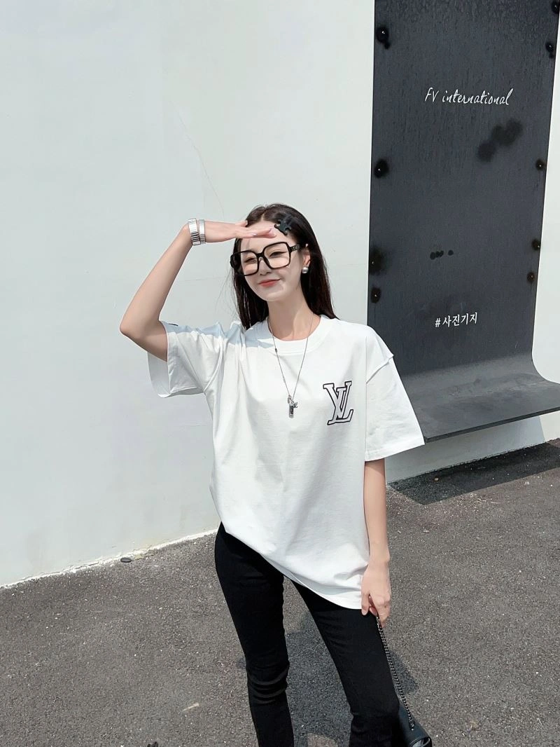 Factory-made Louis Vuitton T-Shirts