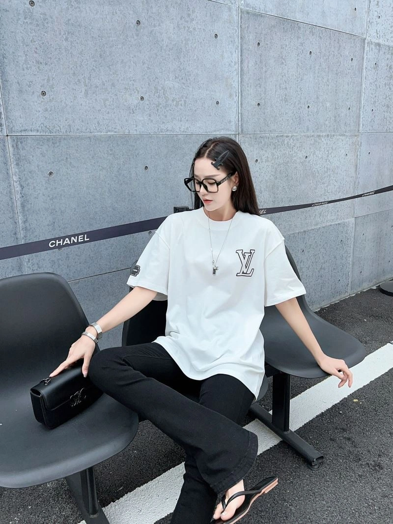 Factory-made Louis Vuitton T-Shirts